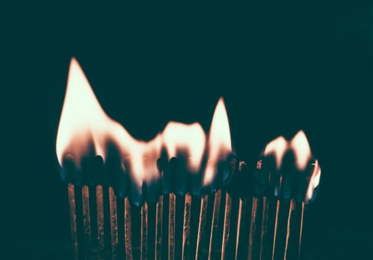 Burnt Vs Burned What s The Difference The Word Counter Burnt Vs Burned What s The Difference The Word Counter